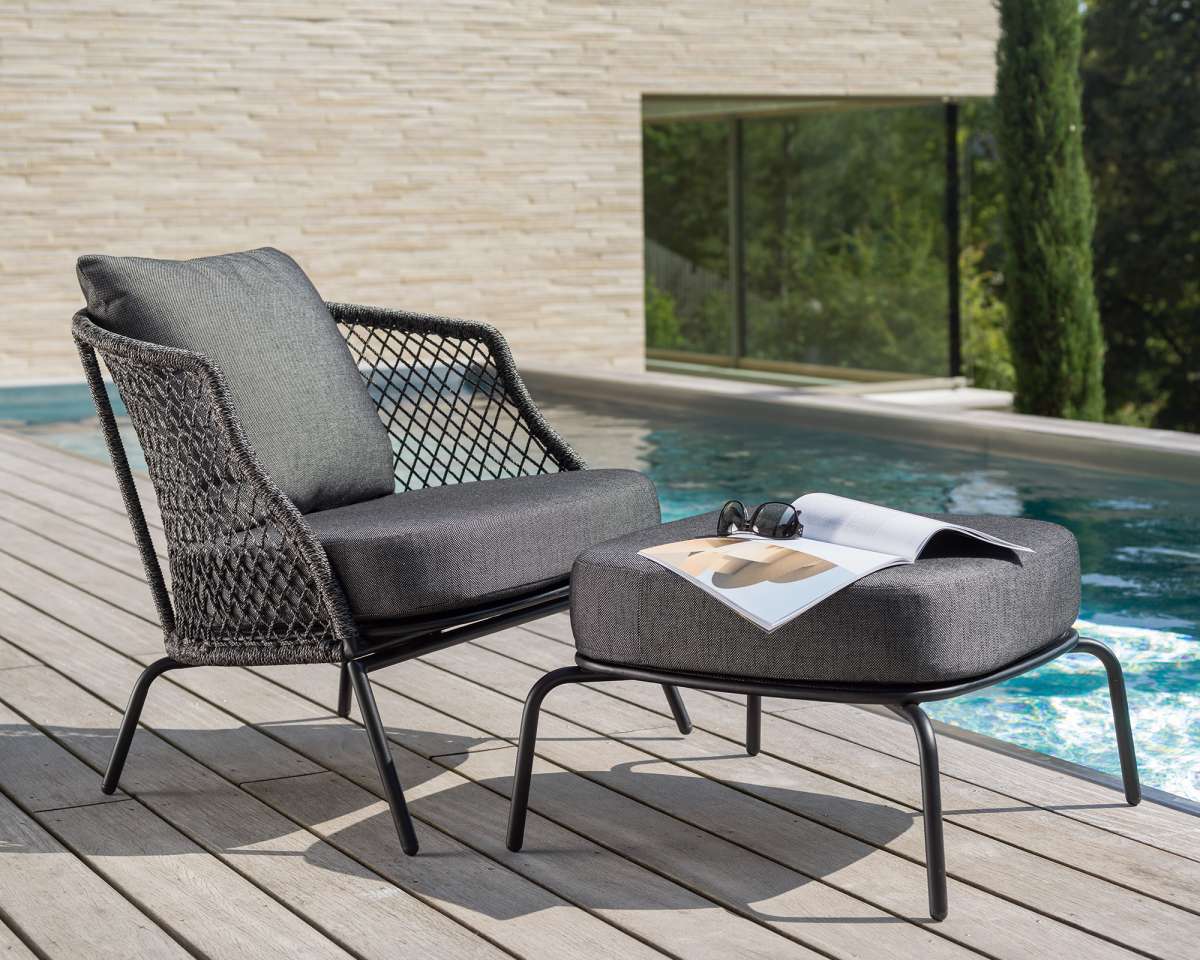 Lounge Sessel und Fussteil ODEA Online & Ausstellung | BOWI Gartenmöbel ...
